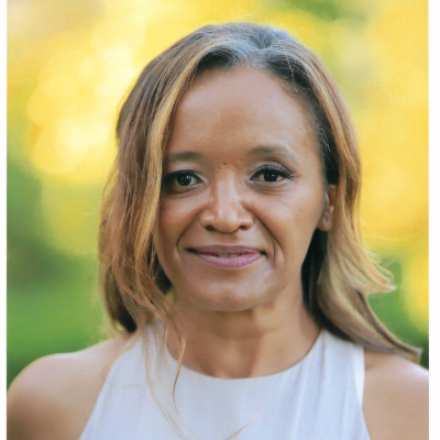 Emilia F. from Angola,Portugal, 26 years of experience in Education ...