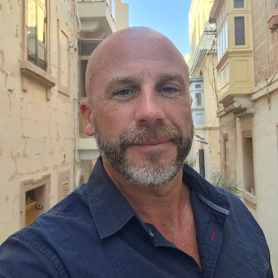 Johnny L. from Ireland, 18 years of experience in Energy, Inst. Devt ...