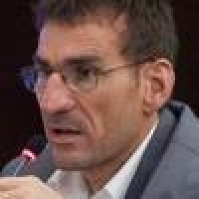 Louis B. from France, 42 years of experience in Education, Training ...