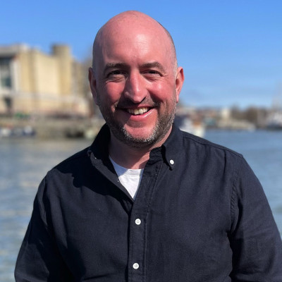 Neil C. from UK, 27 years of experience in Environment & Climate sector ...